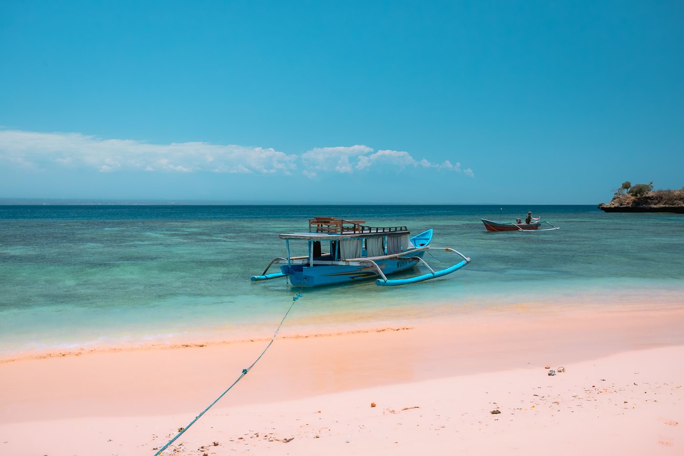 How to Visit Lombok's Pink Beach (Pentai Tangsi)
